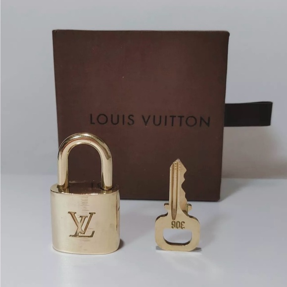 Louis Vuitton | Accessories | Louis Vuitton Authentic Lv Lock And Key ...